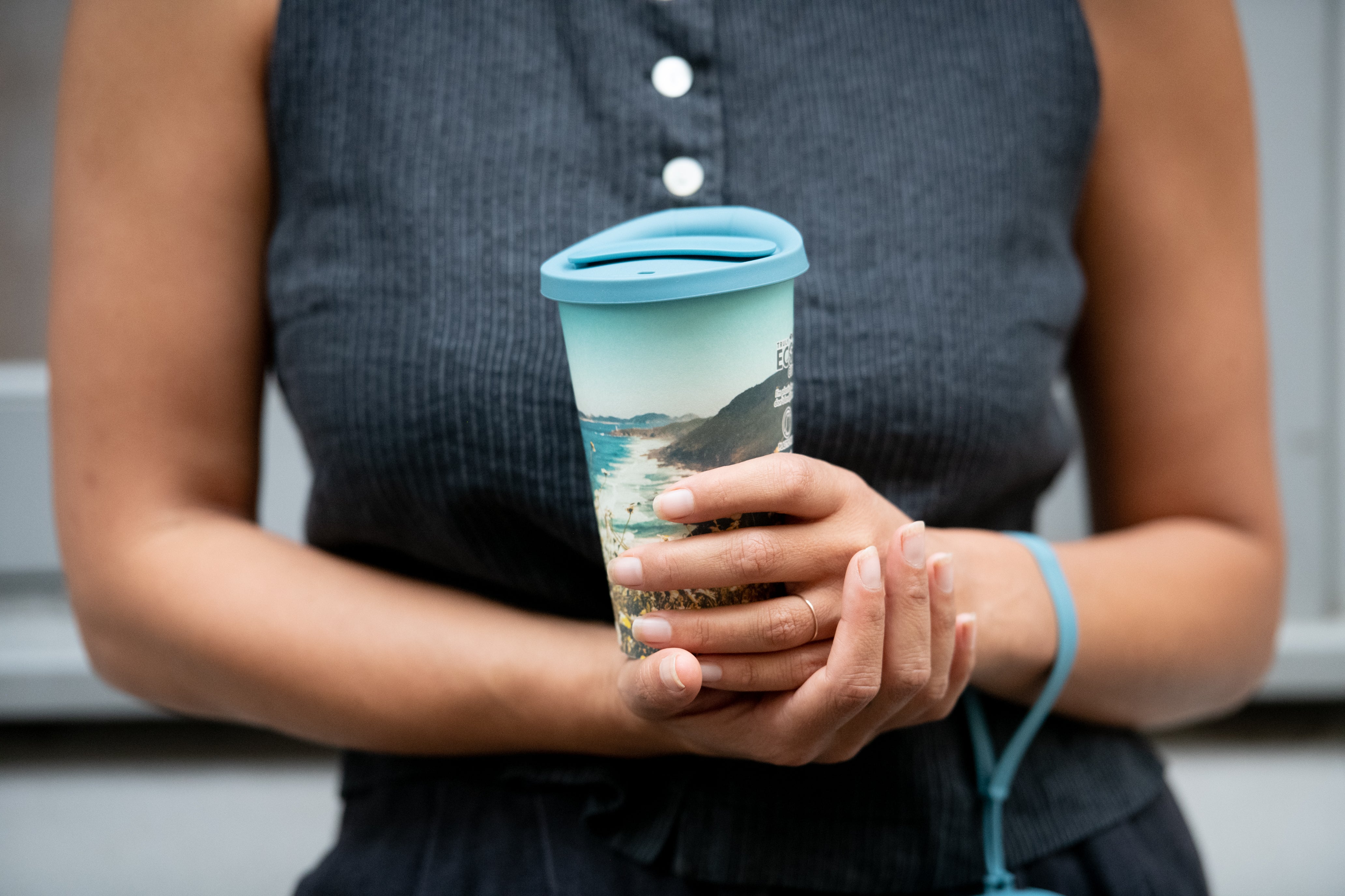 Using Lydy on Take-Away Cups